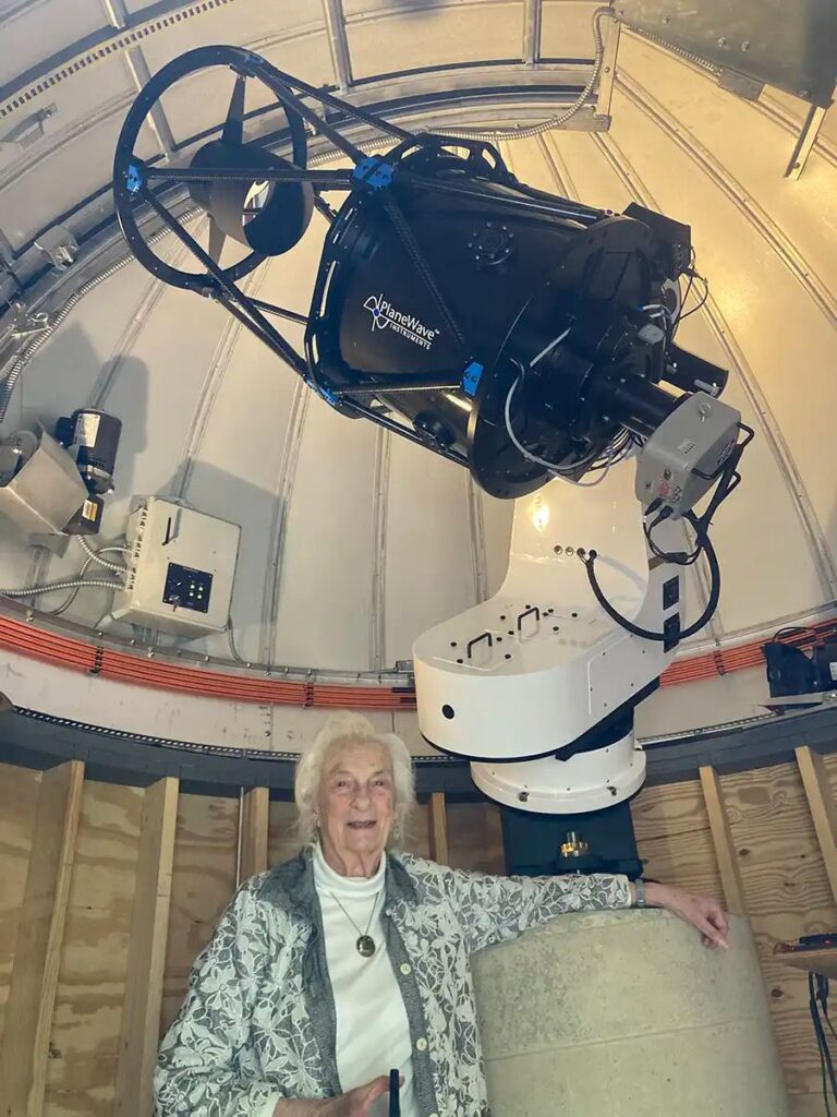 Beverly Turner Lynds, la cartógrafa que mapeó los misterios del cielo ...